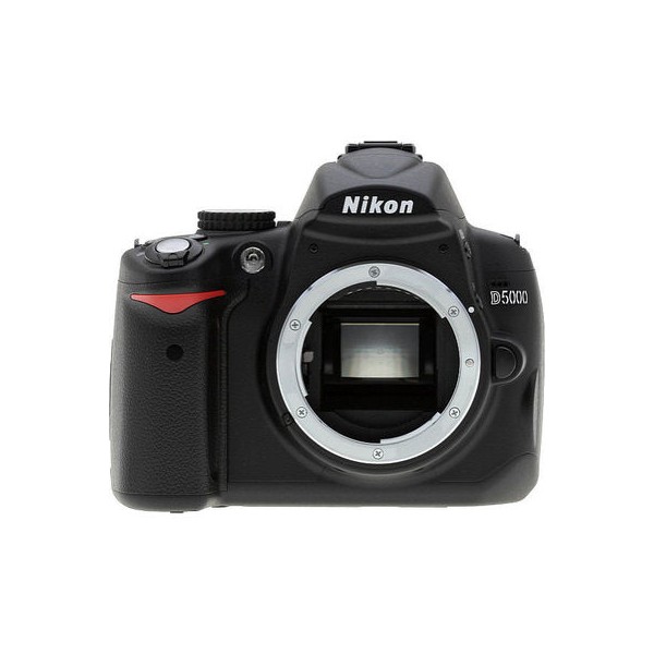 Nikon D5000 boîtier nu - 12,9 mégapixel, Reflex/Professionnel, 2,7 po ...
